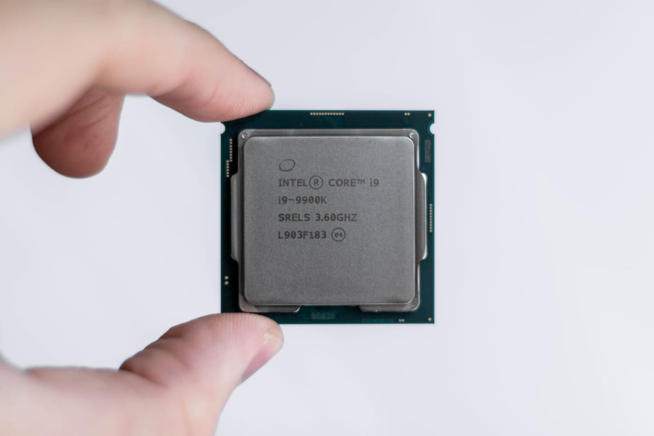 Intel Core i9 / i7 / i5 / i3: Was Du unbedingt wissen musst!